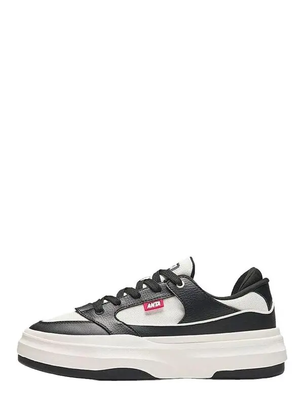 ANTA Casual Lace-up Sneakers - Black/white
