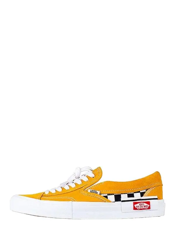VANS Slip-on Cap Sneakers - Yellow