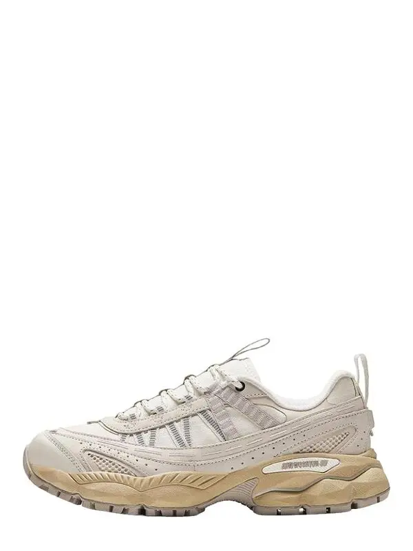 ANTA Ag02 Sneakers - Tan/white