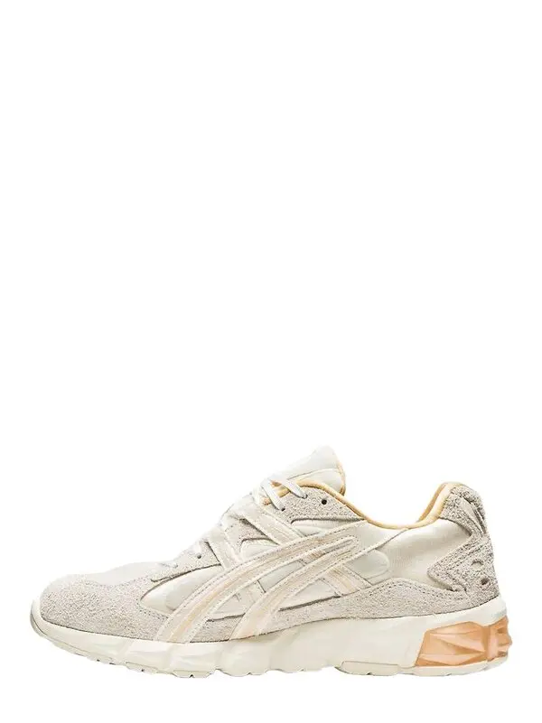 Asics Gel-kayano 5 Kzn "box Of Chocolates" Sneakers - White/gold