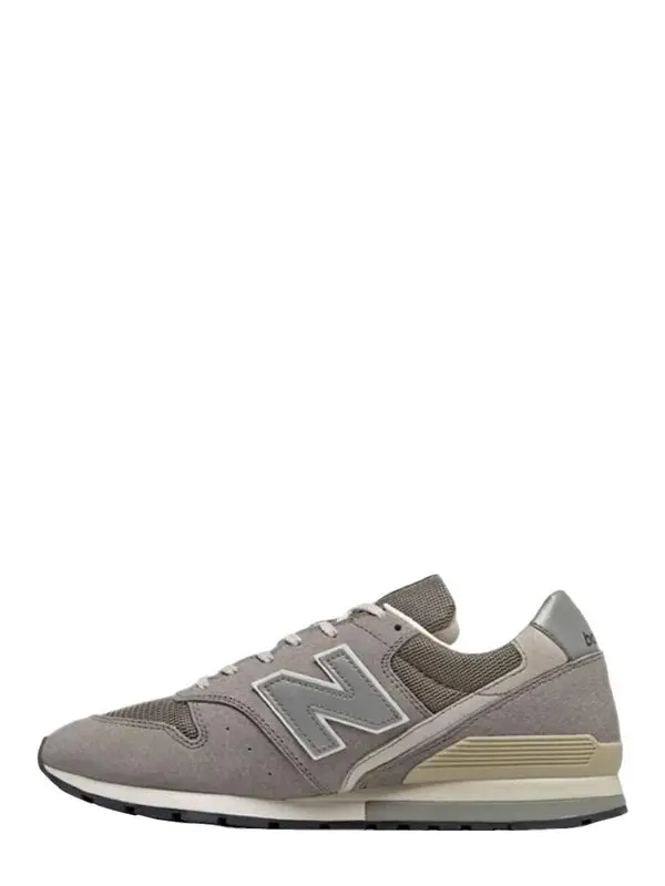 NEW BALANCE 996 Casual Sneakers - Grey