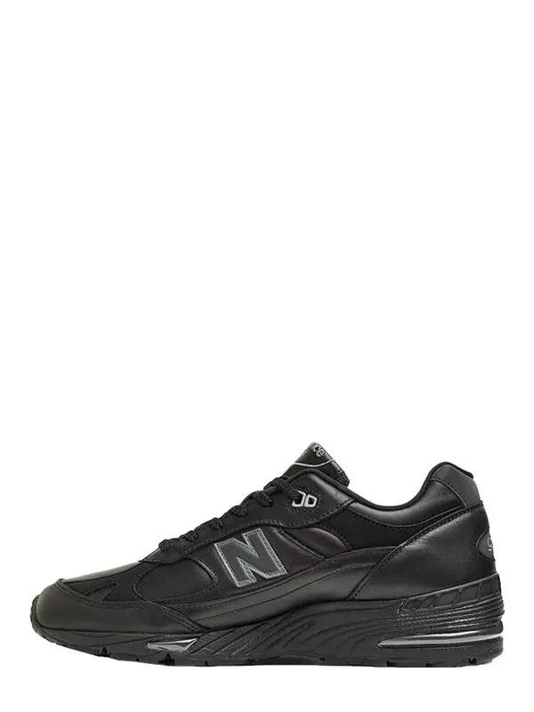 NEW BALANCE 991 Series Lace-up Sneakers - Black