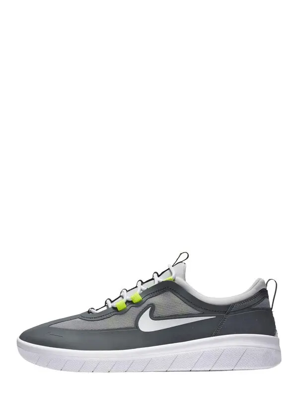 Nike Nyjah Free 2 Sb Sneakers - Grey