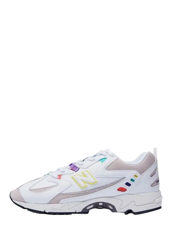 NEW BALANCE 828 Sneakers - Grey/pink