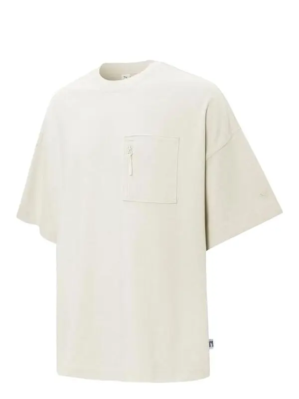 PUMA Logo Pocket T-shirt - Beige