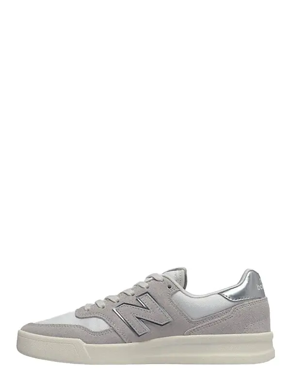 NEW BALANCE 300 Retro Sneakers - Grey