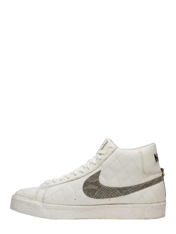 Nike X Supreme Sb Blazer High Top Sneakers - White