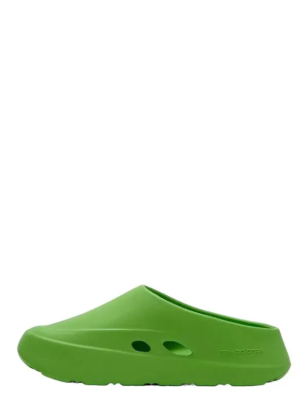 NEW BALANCE Clogs - Green
