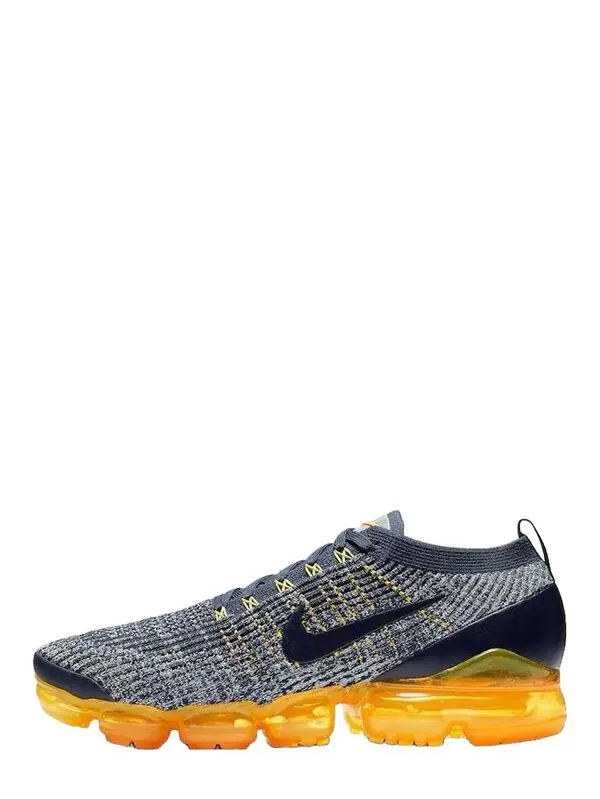 Nike Vapormax Flyknit 3 Athletic Sneakers - Orange
