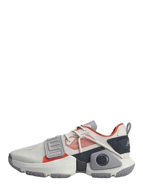 LI-NING Wowtr" Shock Absorption Basketball Shoe - White/gray