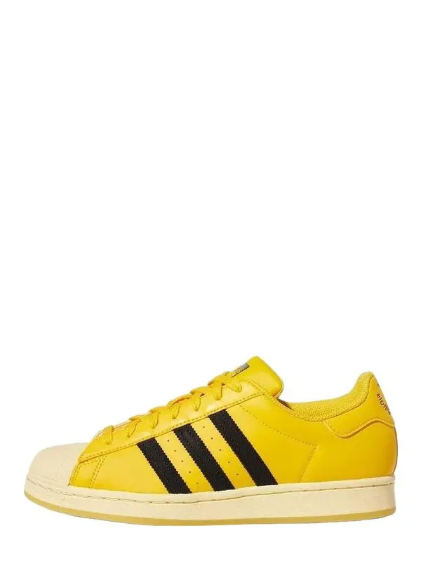 Adidas Superstar Bold Gold Sneakers - Yellow/black