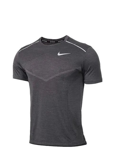Nike Techknit Ultra Reflective Short Sleeve Shirt - Grey