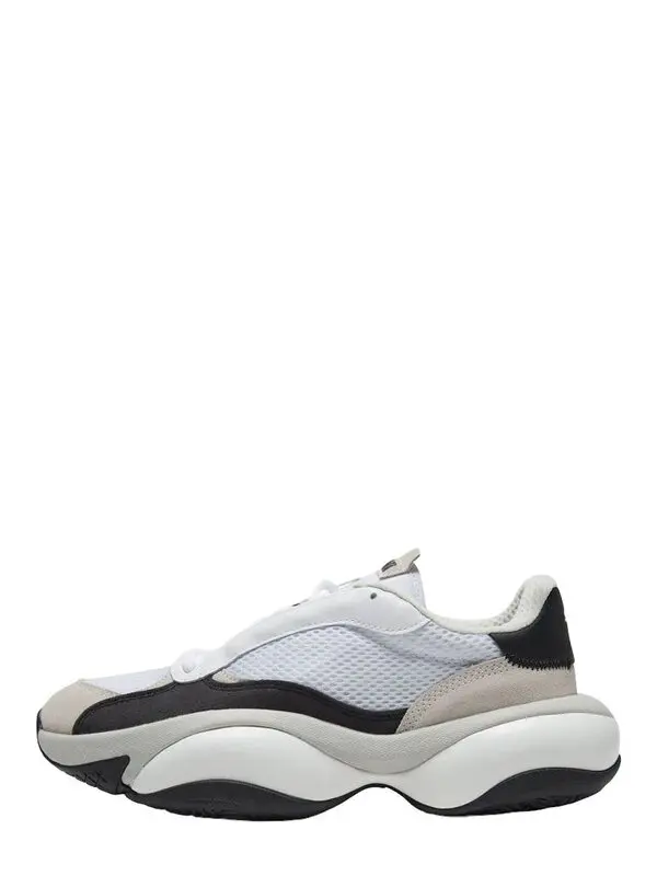 PUMA Alteration Kurve No Mesh Sneakers - White