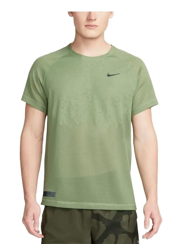 Nike Dri-fit Adv Run Division Techknit Short-sleeve Running Top - Green