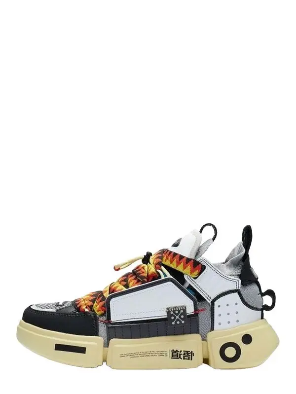 LI-NING Essence 2 Ace Remake No Boundary Sneakers - Default Colorway