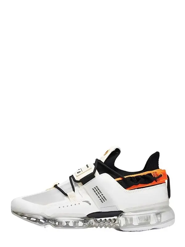 ANTA Pakistan Sneakers - White/black/orange