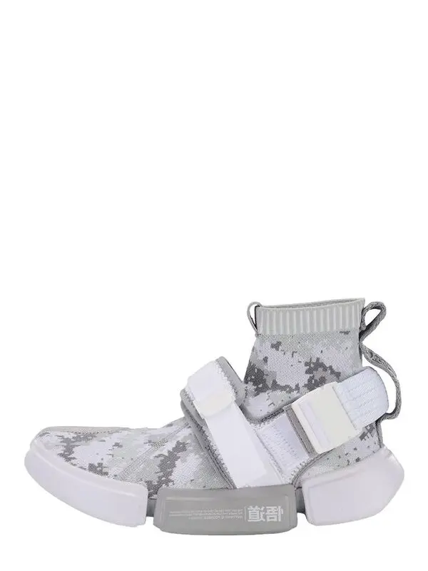 LI-NING Essence 2 Buckle Up Sneakers - Default Color