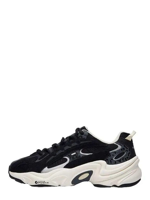 FILA Low-top Athletic Sneakers - Black