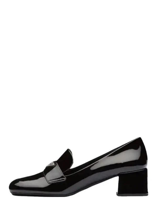 Prada Patent Leather Loafers - Black/silver