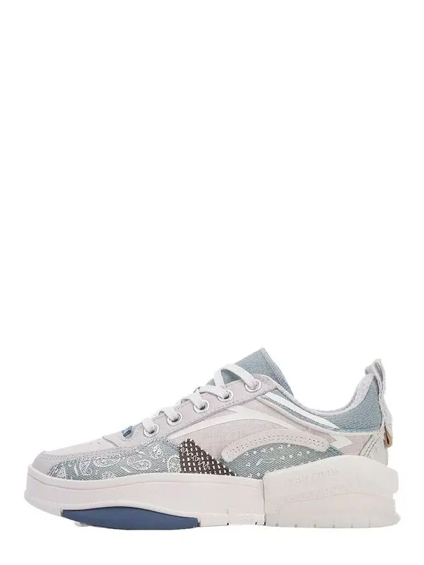 LI-NING Weiwu Skate Sneakers - White/blue