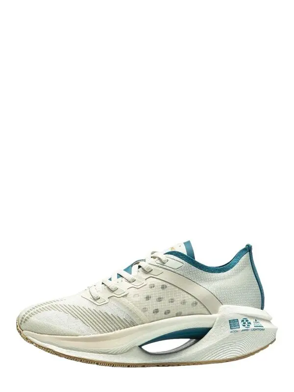 LI-NING Essential Sneakers - White/beige/green