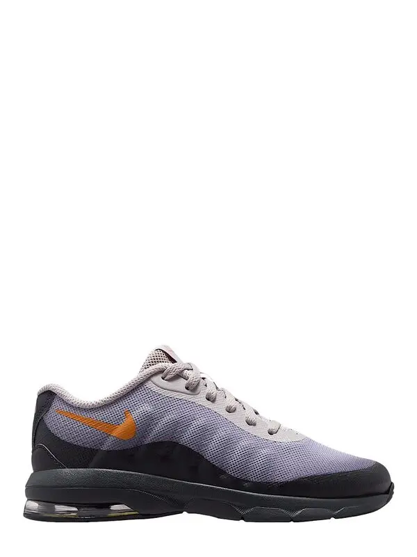 Nike Max Invigor Ps Athletic Sneakers - Black