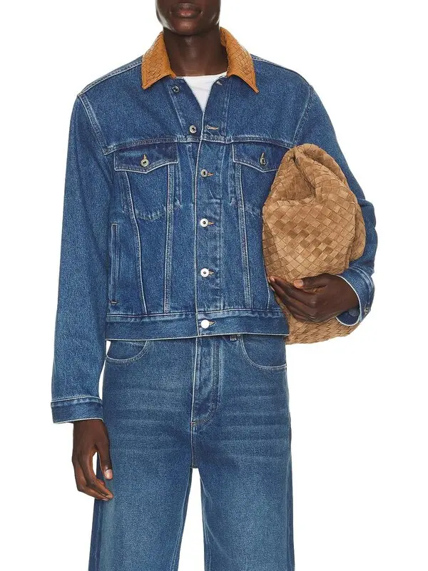 Bottega Veneta Medium Indigo Washed Denim Jacket With Woven Leather Collar - Mid Blue