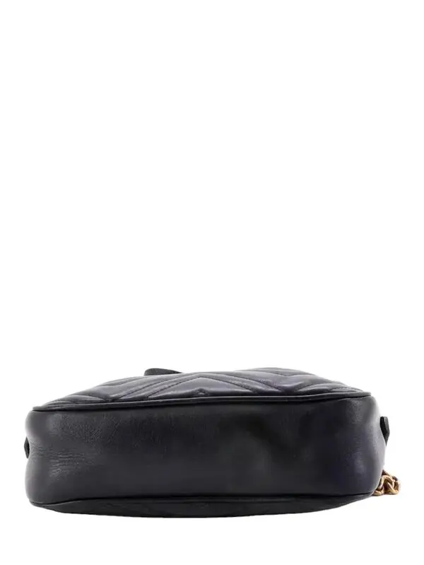 Gucci Matelassé Leather Shoulder Bag - Black
