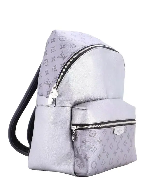 LOUIS VUITTON Discovery Monogram Taigarama Pm Backpack - Silver