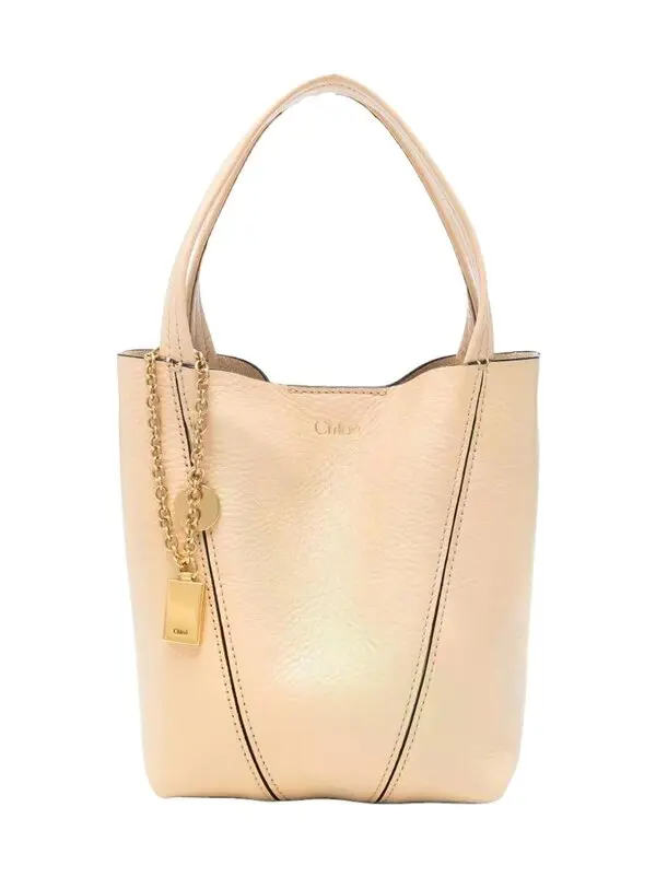Chloé Ring Detail Leather Tote Bag - Neutrals