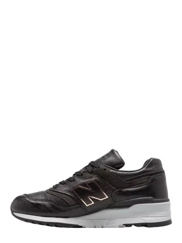 NEW BALANCE 997 Sneakers - Black