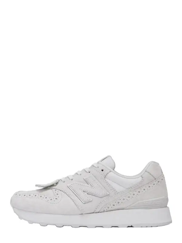 NEW BALANCE 996 V2 Sneakers - White/gold