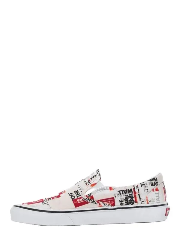 VANS Classic Slip-on "packing Tape" Sneakers - White/red