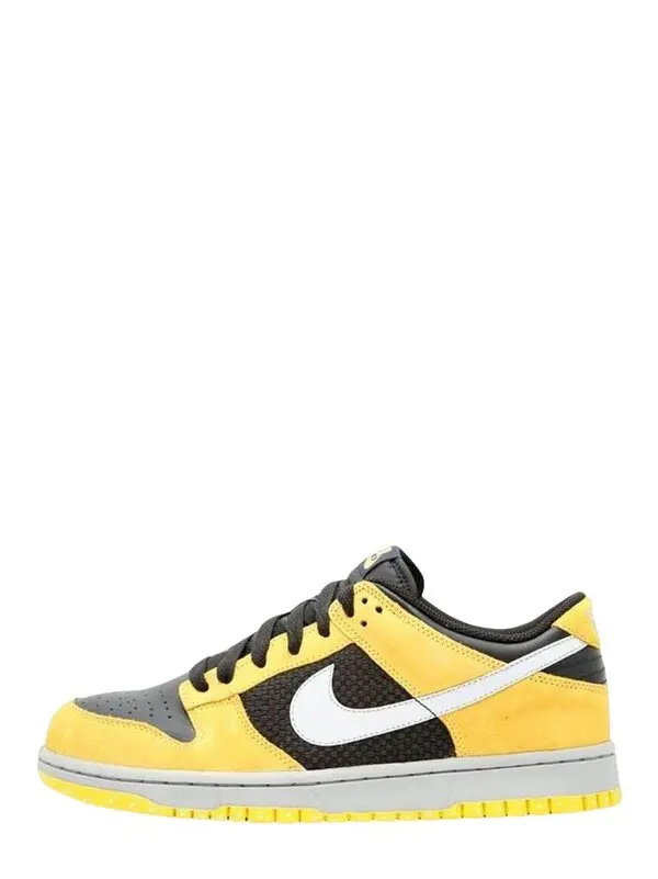 Nike Dunk Low Varsity Maize Sneakers - Default Color