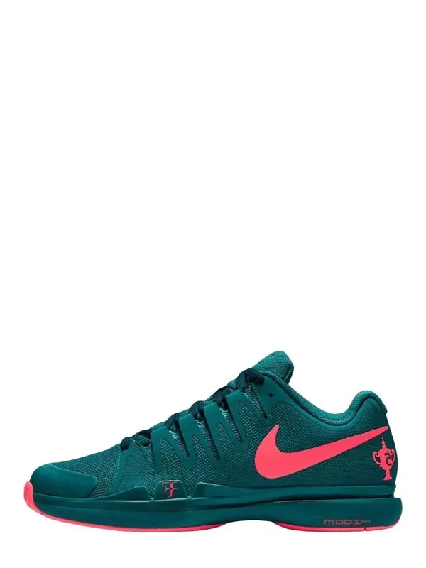 Nike Zoom Vapor Tour "legend" Athletic Sneakers - Radiant Emerald/teal Hot Lava