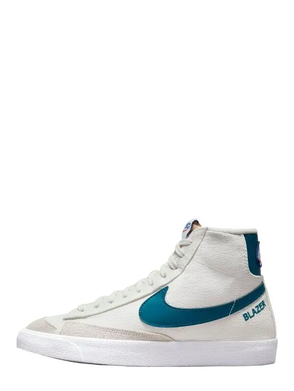 Nike Blazer Mid '77 Athletic Club Sneakers - White/blue