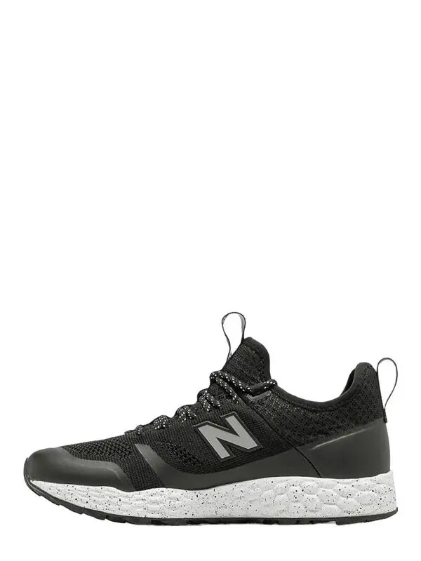 NEW BALANCE Trailbuster Fresh Foam Sneakers - Black/white