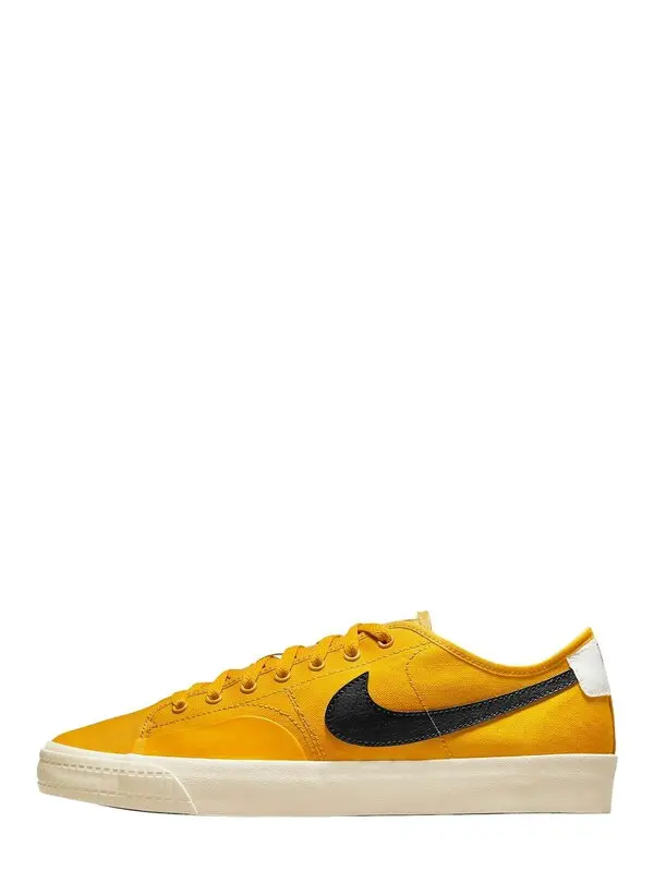 Nike Daan Van Der Linden X Blazer Court Sb Sneakers - Yellow/black