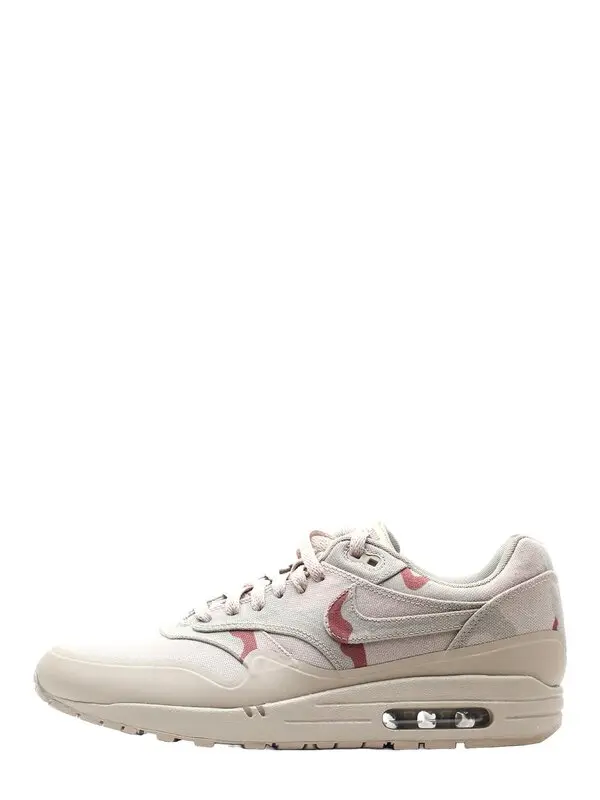 Nike Max 1 Mc Sp "usa Camo" Sneakers - Sand/sand-bison