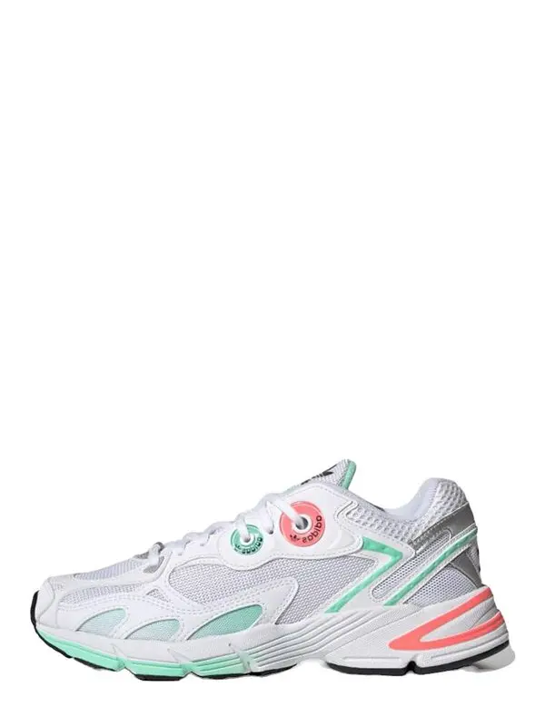 Adidas Astir Sneakers - White/blue