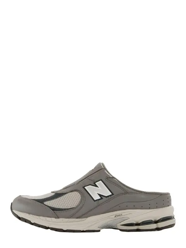 NEW BALANCE 2002r Mule Sneakers - Gray