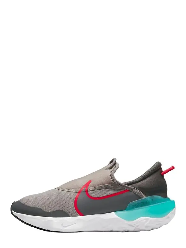 Nike Flow Low Top Sneakers - Grey/red