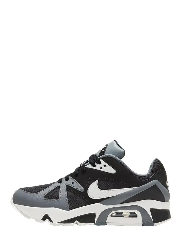Nike Zoom Structure Sneakers - Black