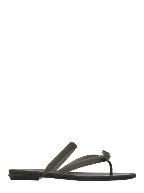 FERRAGAMO Thong Sandals With Vara Bow Detailing - Black