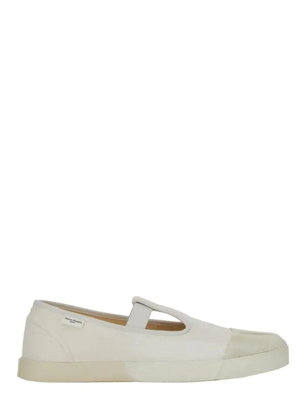MAISON MARGIELA Mary Jane Tabi Shoes - White