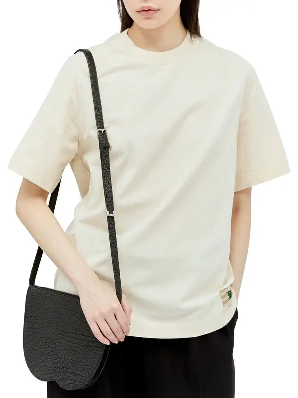 Burberry Chess Pouch Shoulder Bag In Pebble-grain Leather - Black