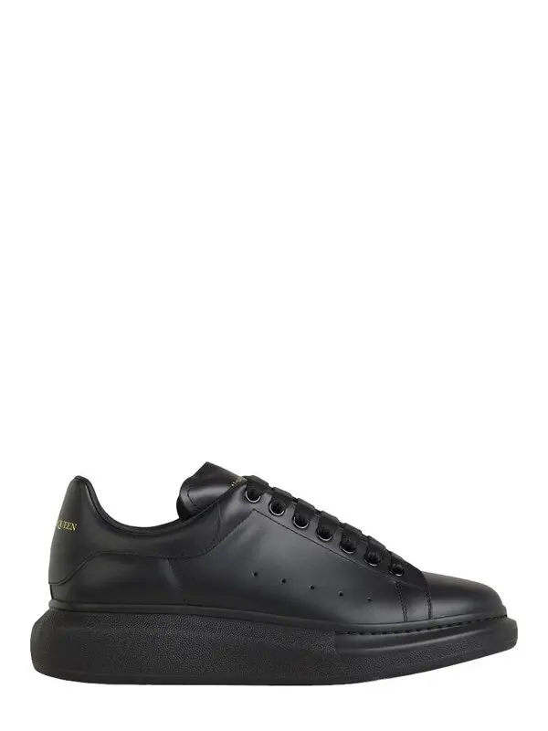 Alexander McQueen Low-top Sneakers With Perforated Detailing And Platform Sole - Black