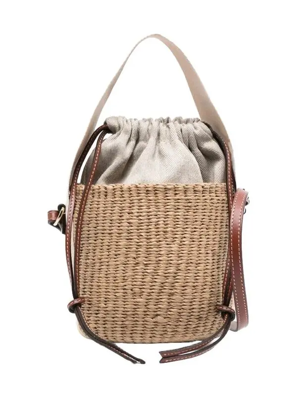 Chloé Woven Bucket Bag With Drawstring And Logo Tape - Cream