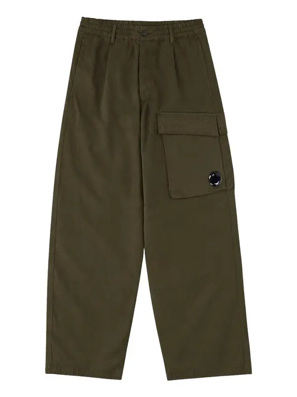 C.P. COMPANY Cargo Pants With Logo Patch - Green