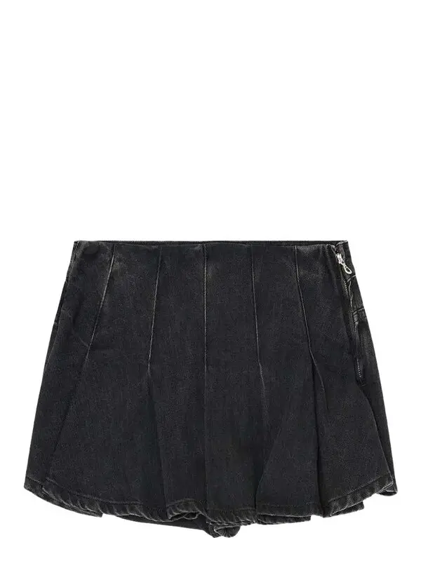 DIESEL® De-rox Pleated Shorts - Black